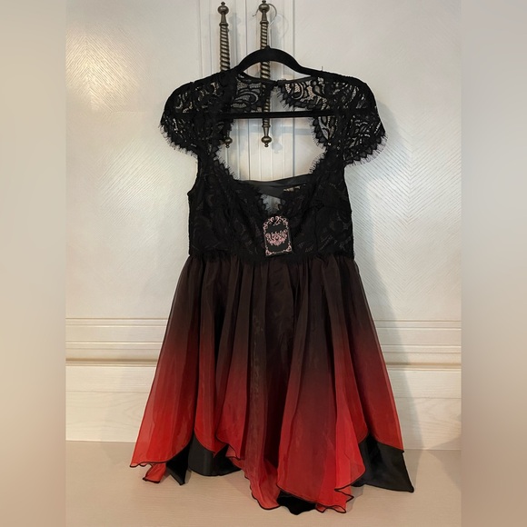 Dolls Kill | Dresses | Nwt Dollskillunholy Black And Red Ombre Mini ...